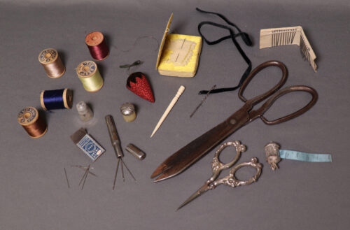 Sewn in America Exhibit – DAR